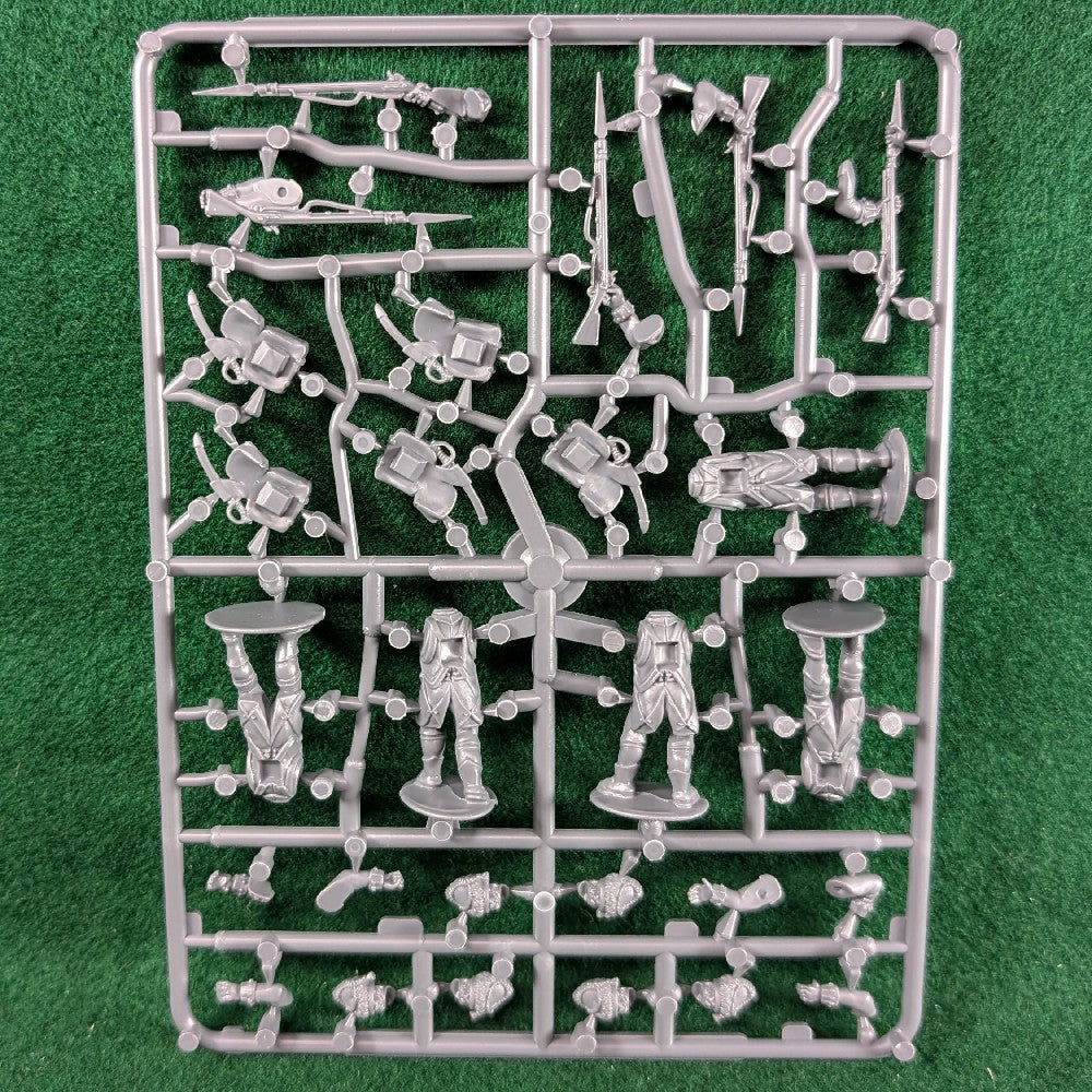 British 5th Regiment of Foot Grenadiers Sprue - 5 figures - Wargames A – The War Library