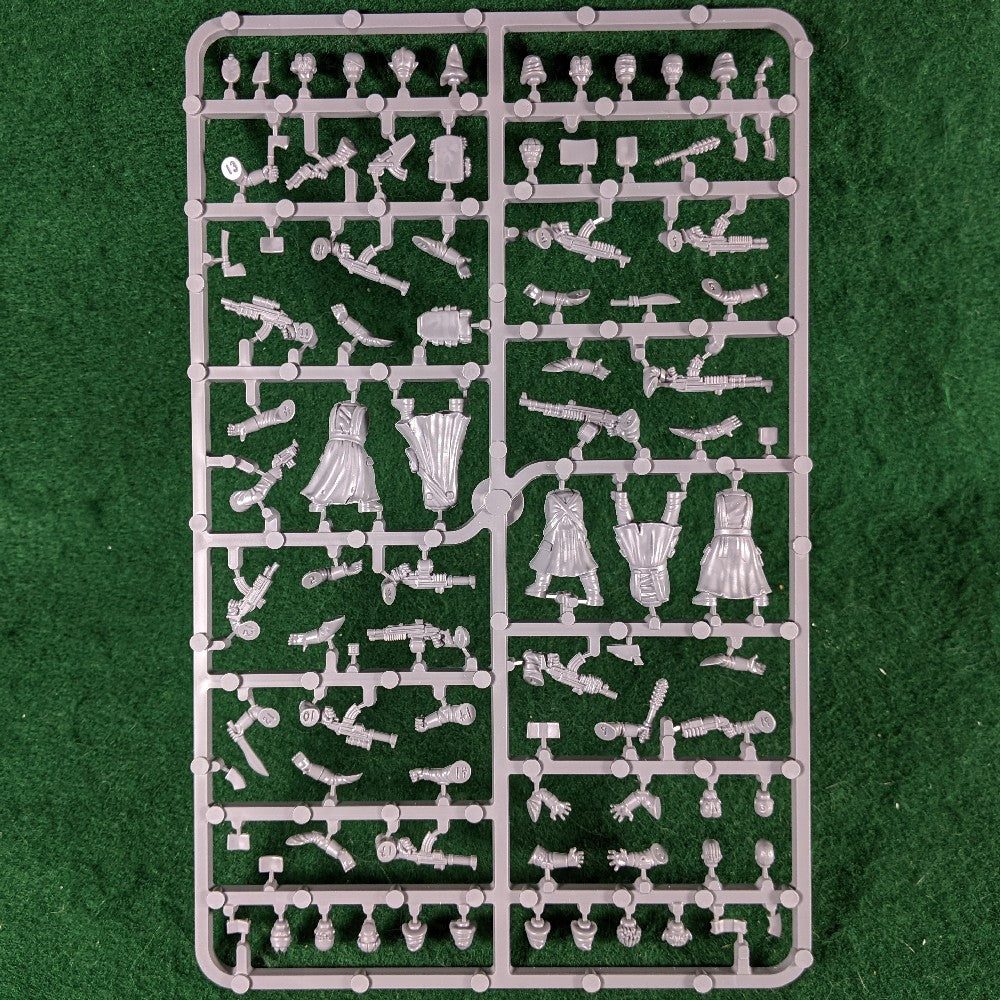 Stargrave Crew 5 figures single sprue – The War Library