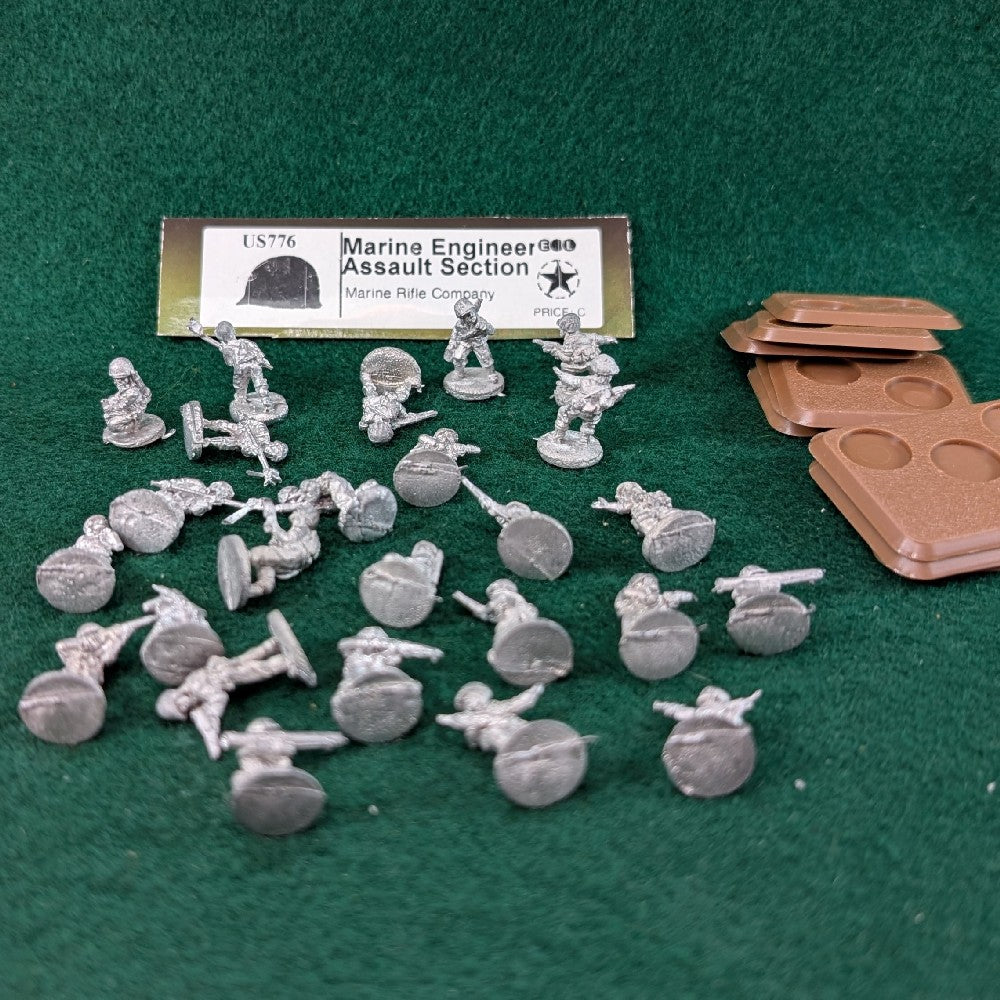 US Marine Engineer Assault Section - US776 - Flames of War metal minia ...