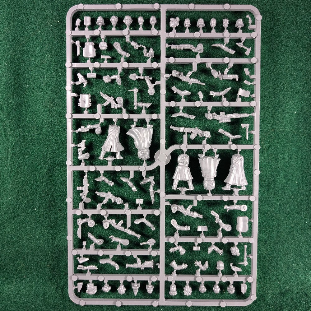 Stargrave Crew 5 figures single sprue – The War Library